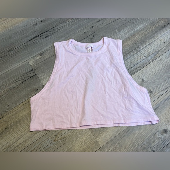 SKIMS | Tops | Skims Kim Kardashian Cropped Boyfriend Tank Small New ...